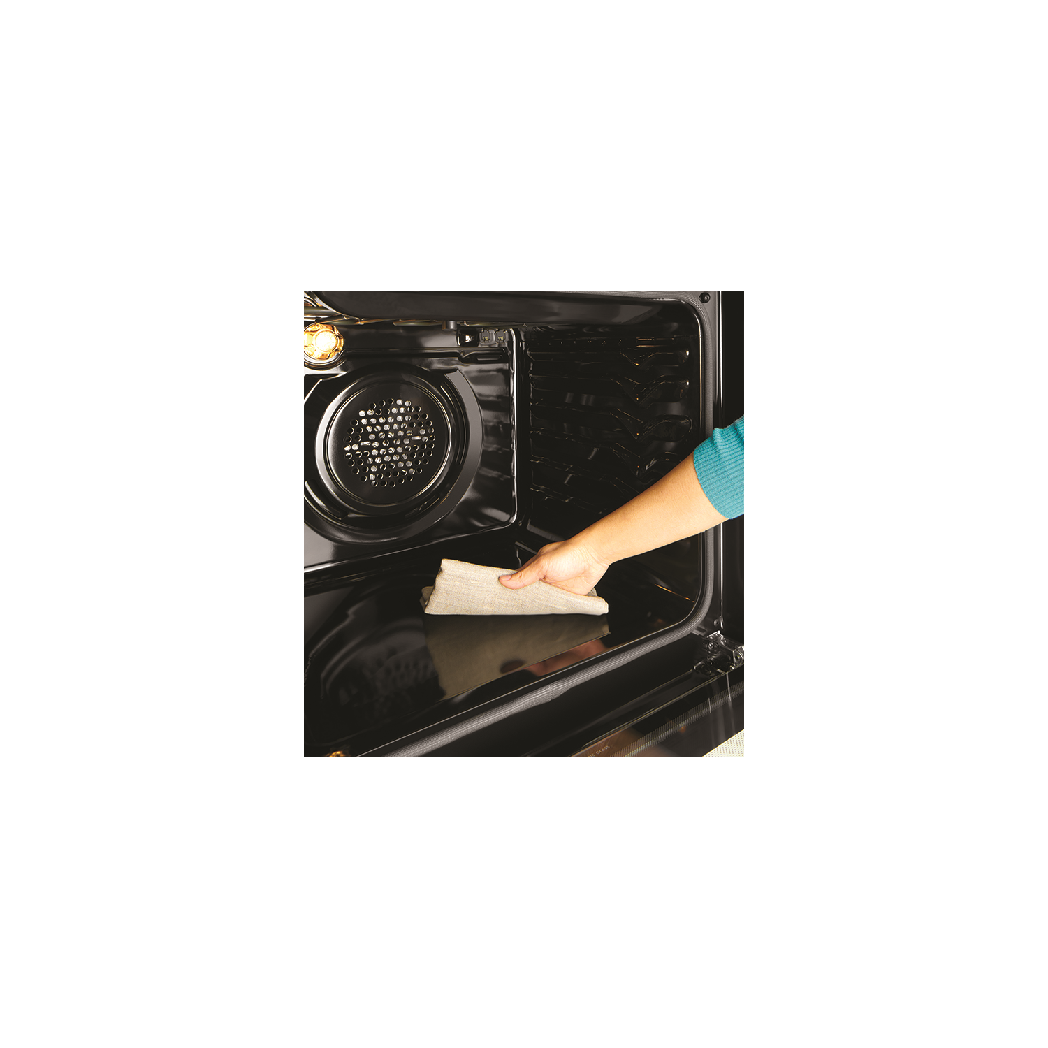 Electric Single Pyrolytic Oven - CVEP614SA | Chef Australia